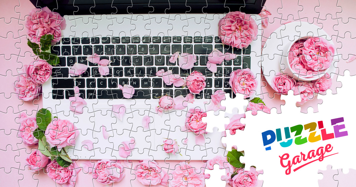 Roses on laptop keyboard Jigsaw Puzzle (Stuff, Electronics) | Puzzle Garage