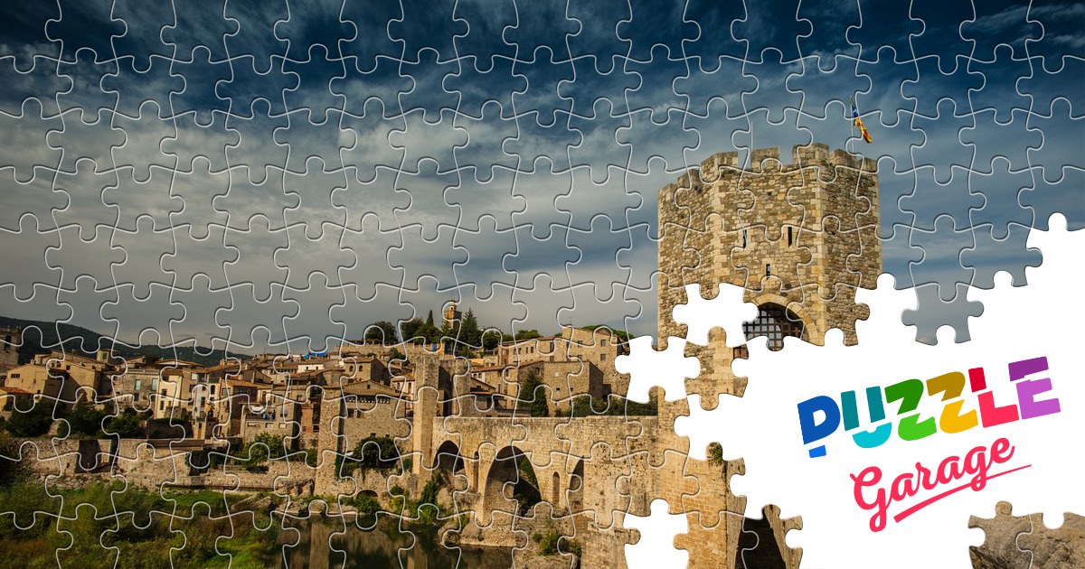 Bridge in Girona Jigsaw Puzzle (Countries, Spain) | Puzzle Garage