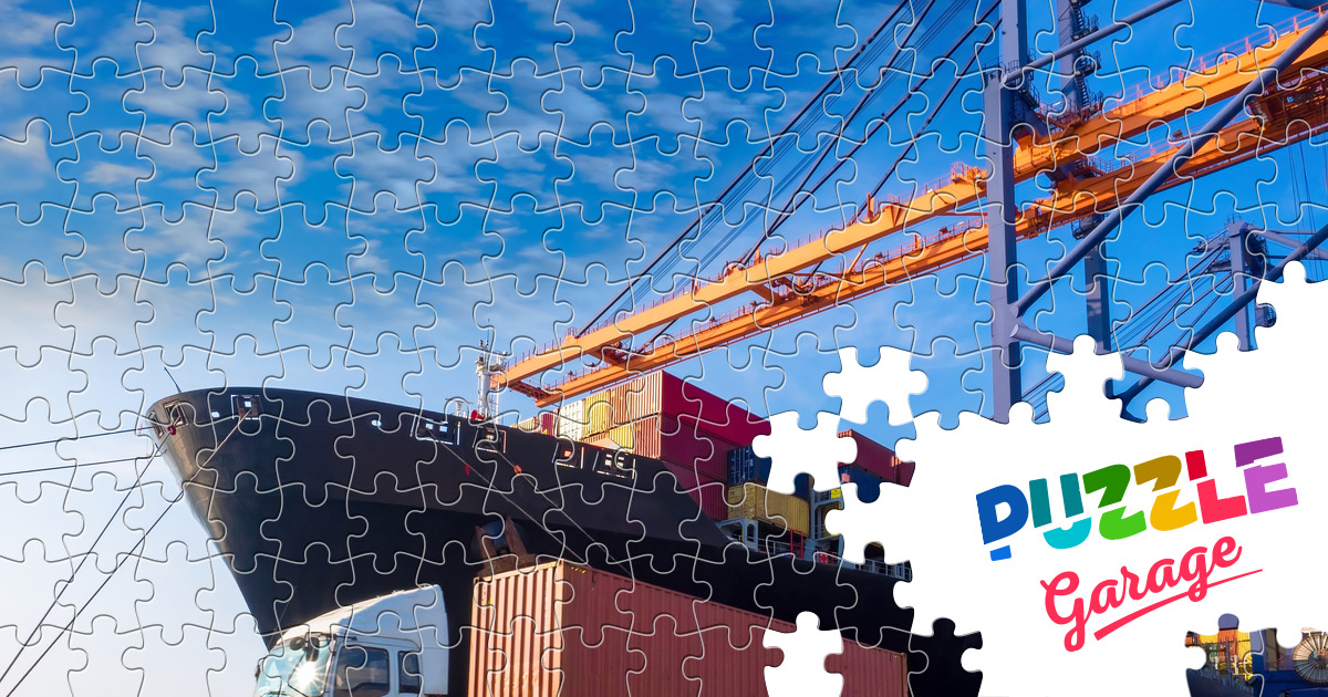 Cargo ship in port Jigsaw Puzzle (Technics, Ships) | Puzzle Garage