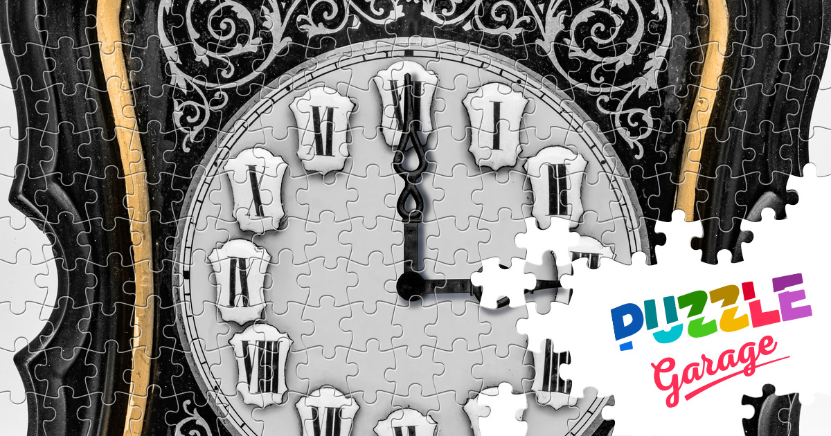 Vintage clock closeup Jigsaw Puzzle (Stuff, Watches) | Puzzle Garage