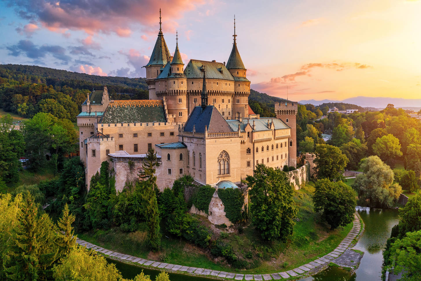 Bojnice castle Jigsaw Puzzle (Countries, Slovakia) | Puzzle Garage