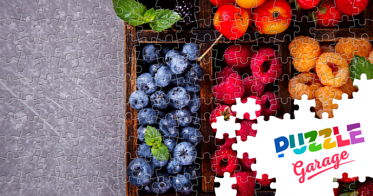 Berries in a wooden box Jigsaw Puzzle (Plants, Berries) | Puzzle Garage