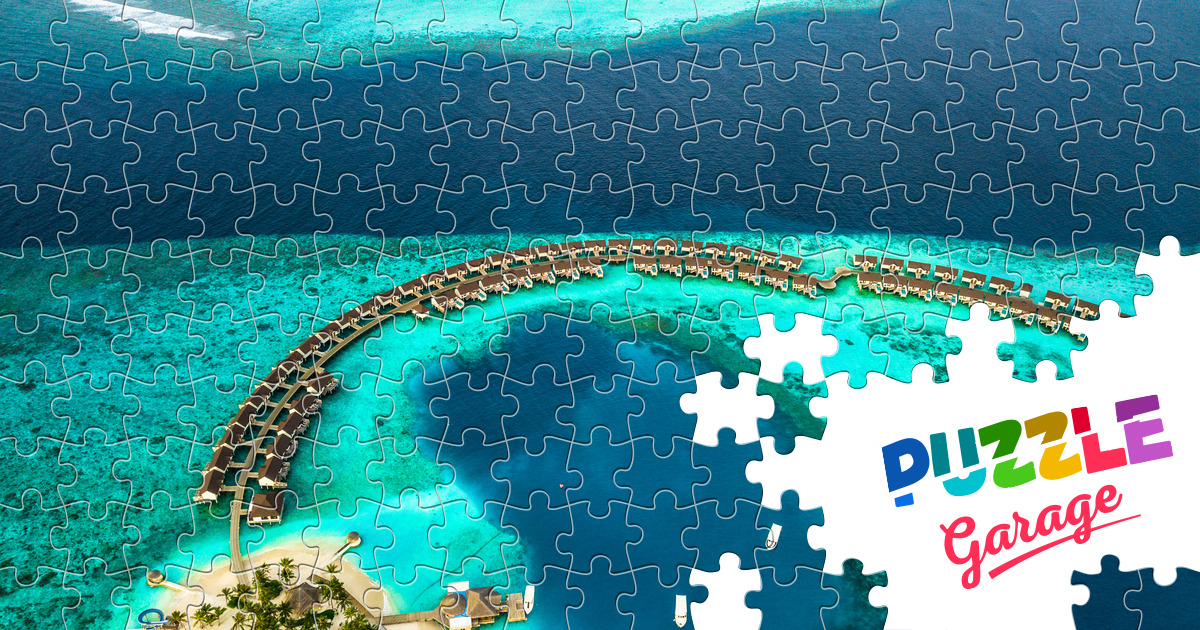 Top view of the hotel Jigsaw Puzzle (Other, Aerial view) | Puzzle Garage