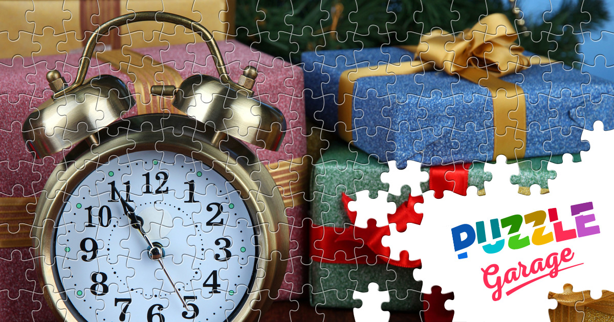Alarm clock and gifts Jigsaw Puzzle (Stuff, Watches) | Puzzle Garage