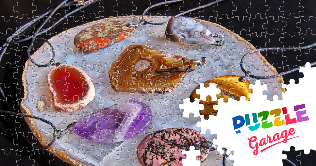 Pendants from natural stones Jigsaw Puzzle (Stuff, Jewellery) | Puzzle ...