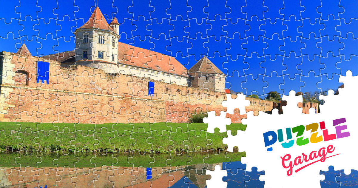 Fagarasului Fortress Jigsaw Puzzle (Countries, Romania) | Puzzle Garage