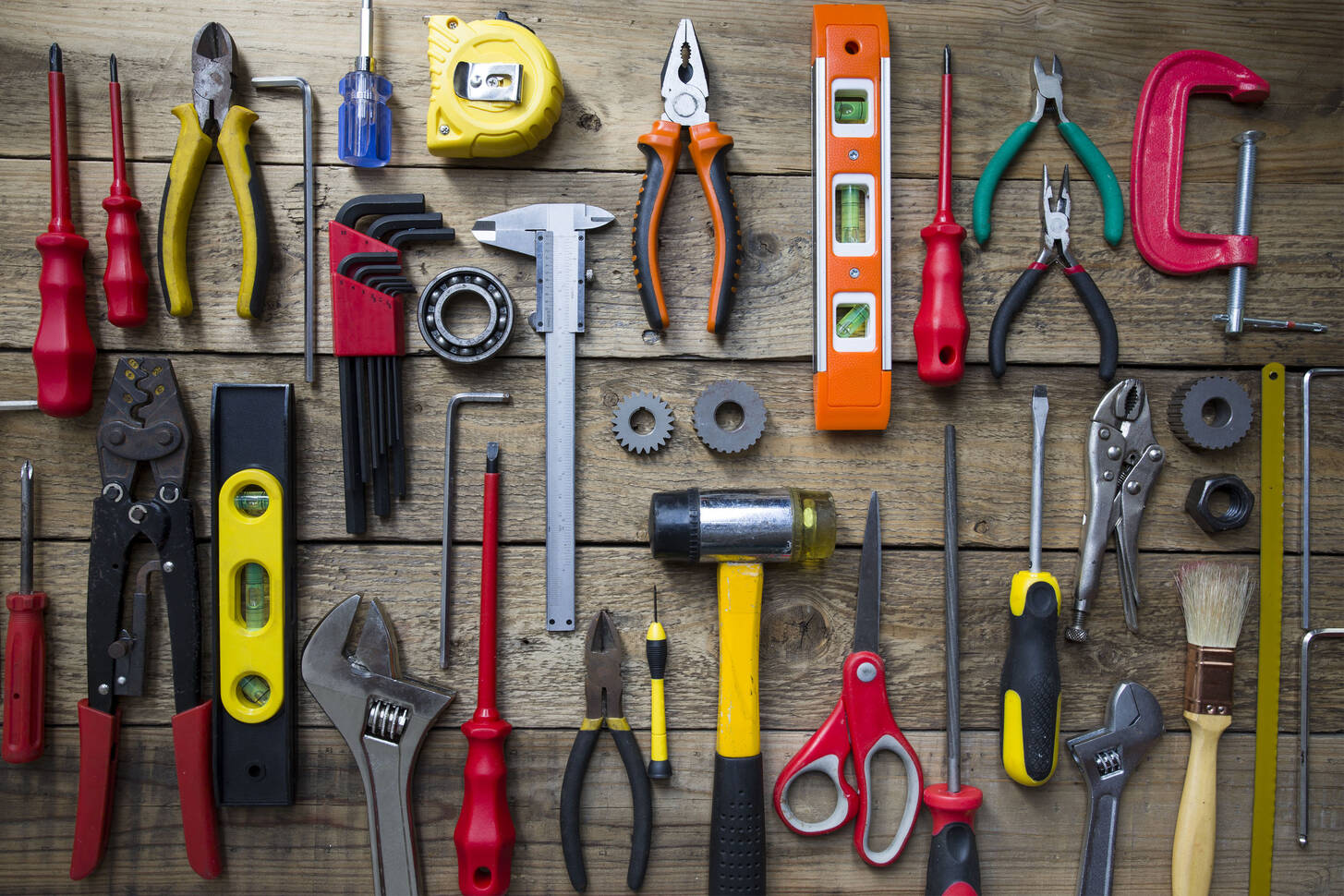 Various tools on a wooden table Jigsaw Puzzle (Stuff, Tools) | Puzzle ...