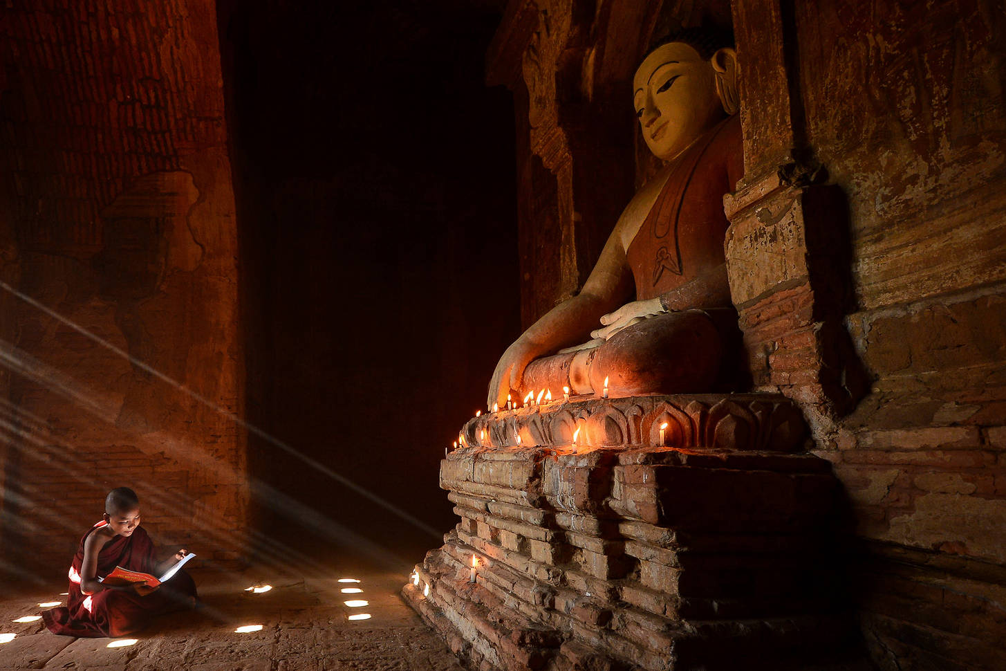 Novice monk in the temple Jigsaw Puzzle (Countries, Myanmar) | Puzzle ...