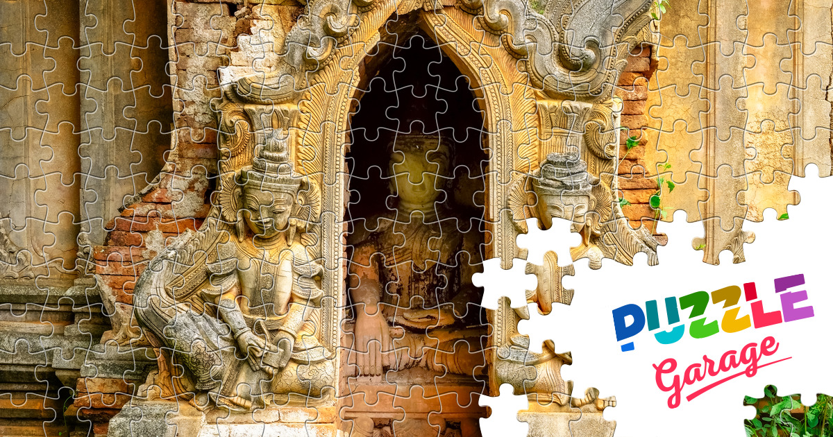 Temple with statues Jigsaw Puzzle (Countries, Myanmar) | Puzzle Garage