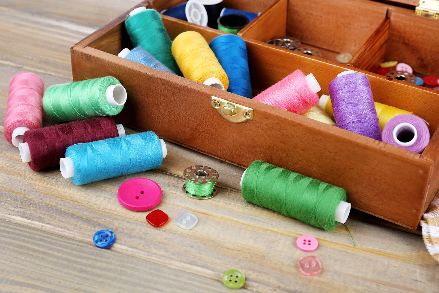 Colorful threads Jigsaw Puzzle (Home, Needlework) | Puzzle Garage