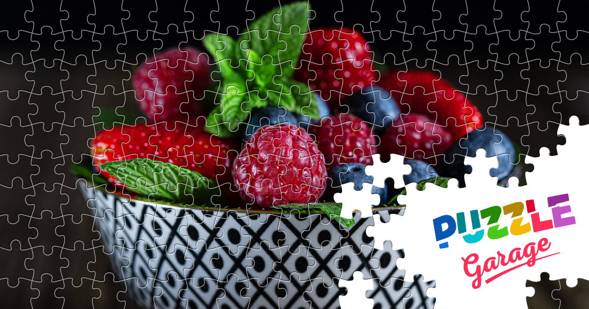 Various berries in a bowl Jigsaw Puzzle (Plants, Berries) | Puzzle Garage
