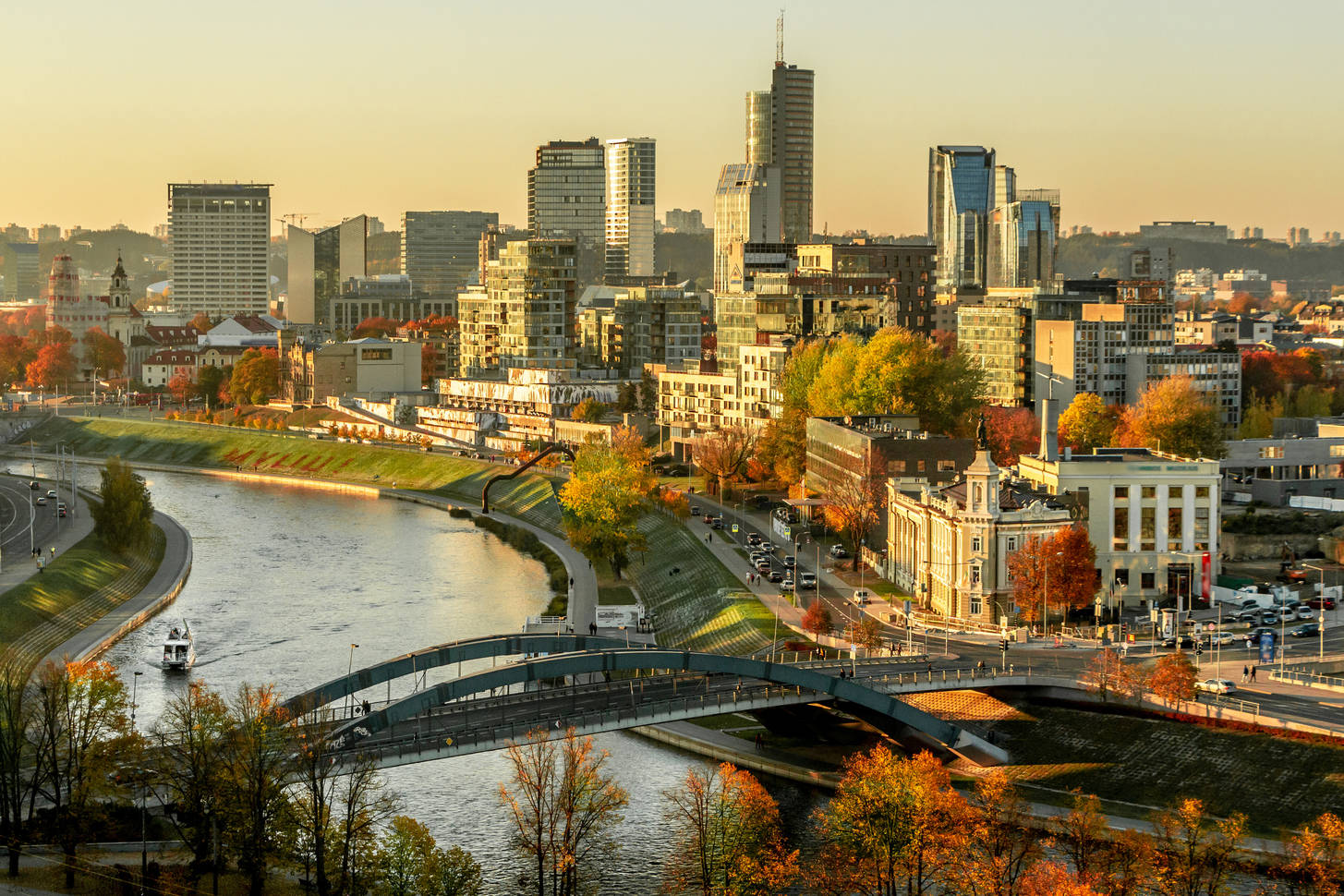 Vilnius panorama Jigsaw Puzzle (Countries, Lithuania) | Puzzle Garage