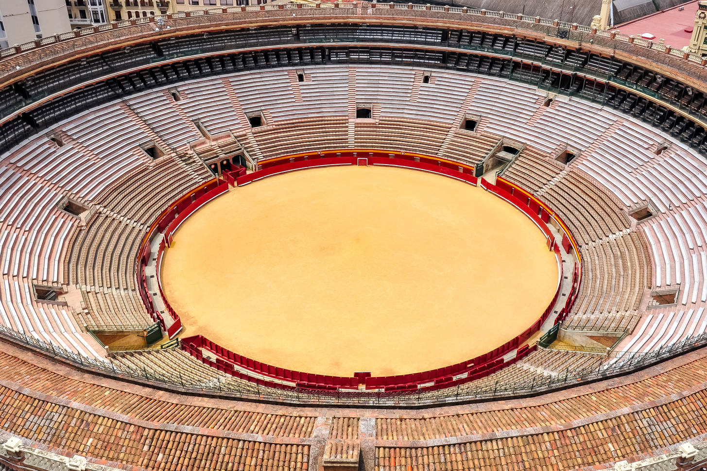 Plaza de Toros de Valencia Jigsaw Puzzle (Countries, Spain) | Puzzle Garage