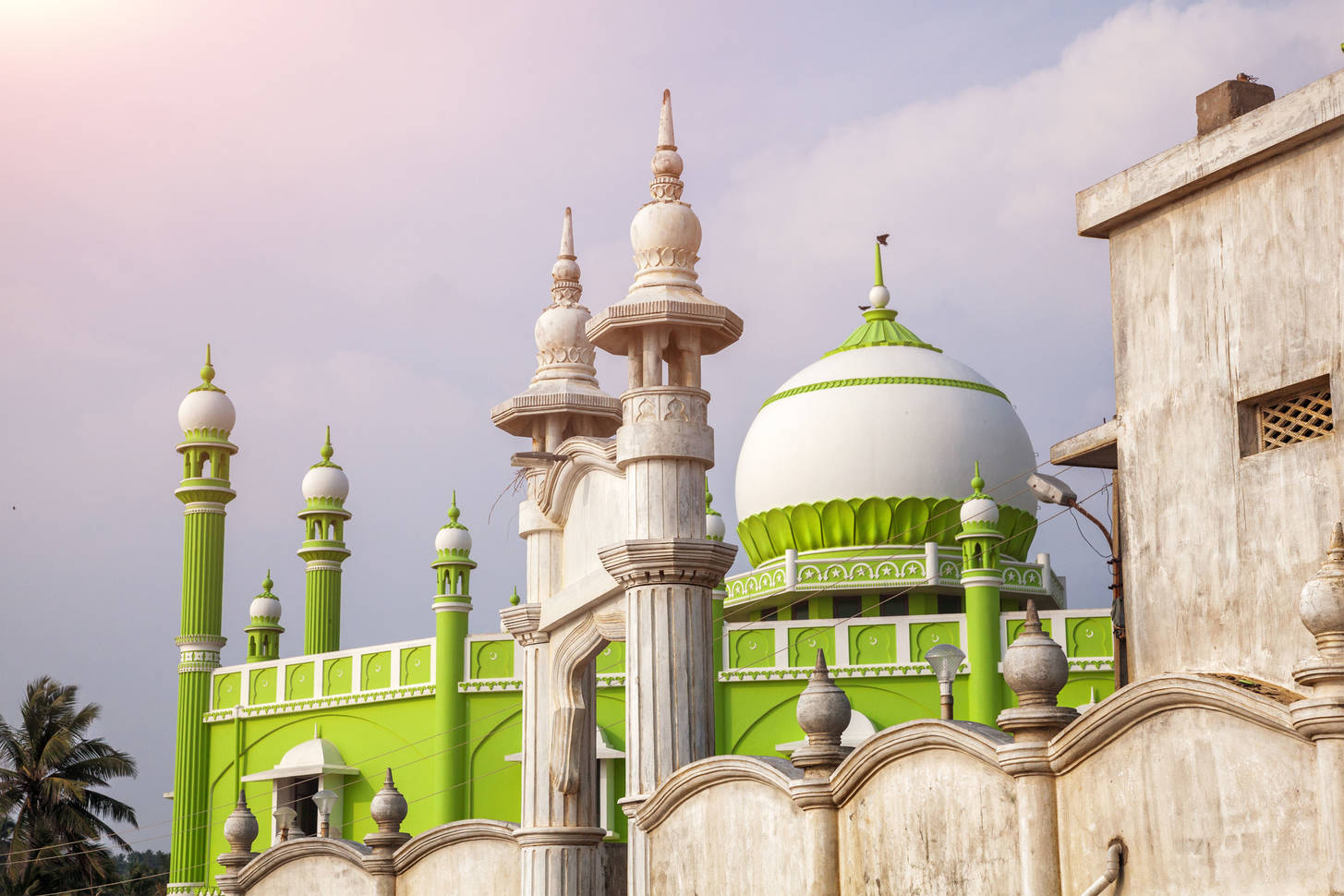 Mosque in Kovalam Jigsaw Puzzle (Countries, India) | Puzzle Garage