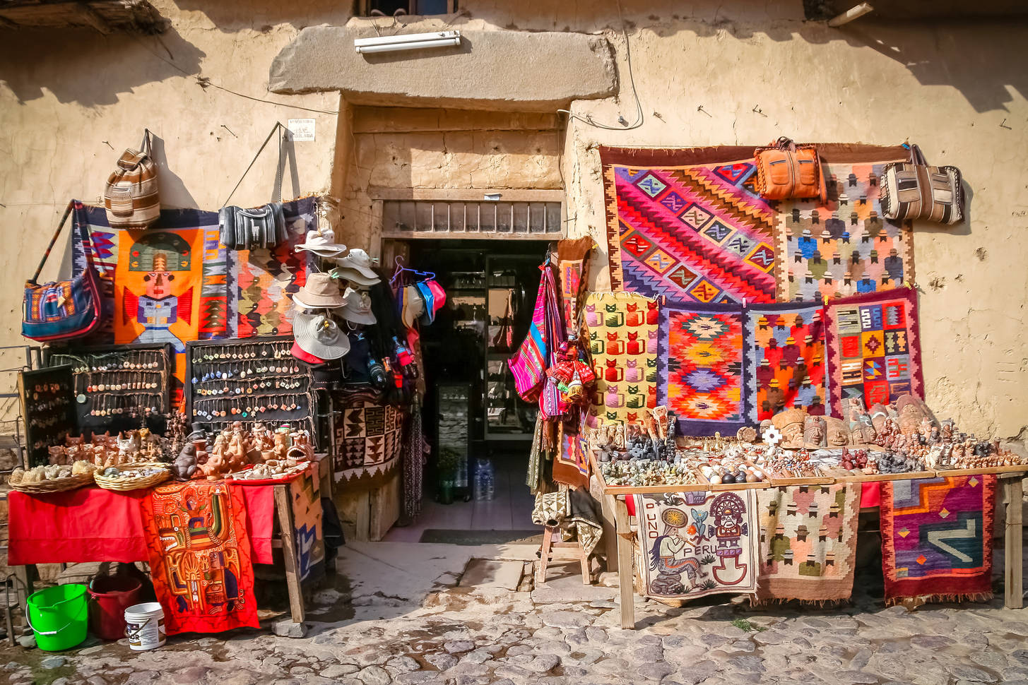 Souvenir shop Jigsaw Puzzle (Countries, Peru) | Puzzle Garage