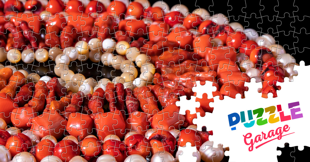 Coral and pearl beads Jigsaw Puzzle (Stuff, Jewellery) | Puzzle Garage