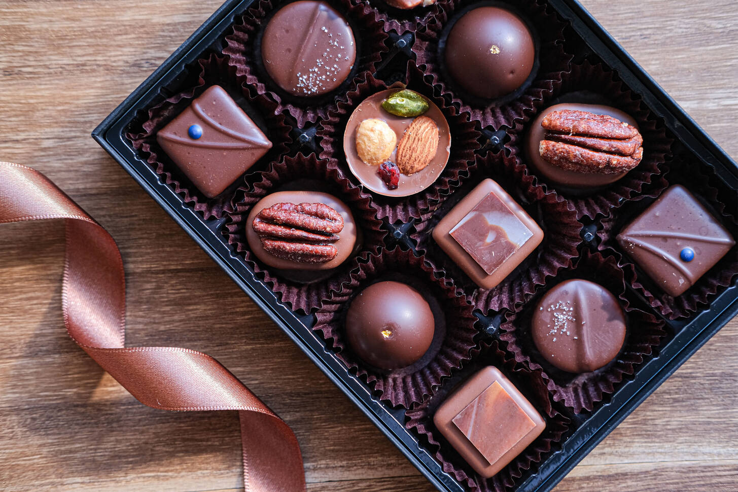Chocolates on the table Jigsaw Puzzle (Home, Food) | Puzzle Garage