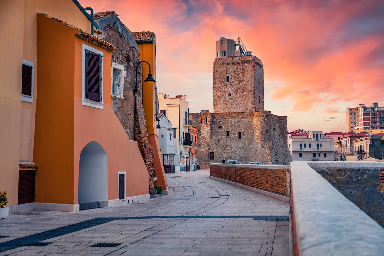 View of the castle in Termoli Jigsaw Puzzle (Countries, Italy) | Puzzle Garage