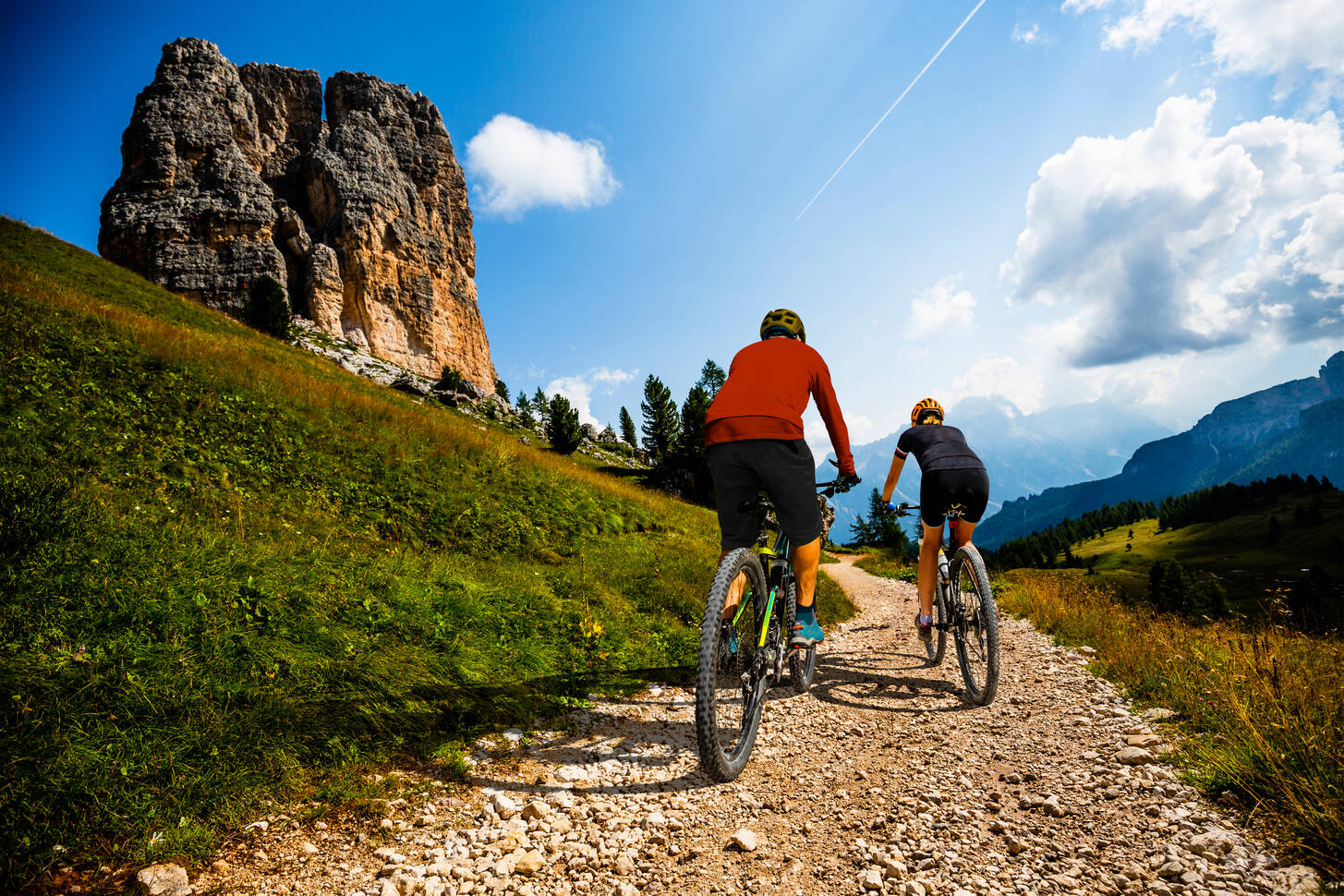 Cyclists in the mountains Jigsaw Puzzle (Sport, Cycling) | Puzzle Garage