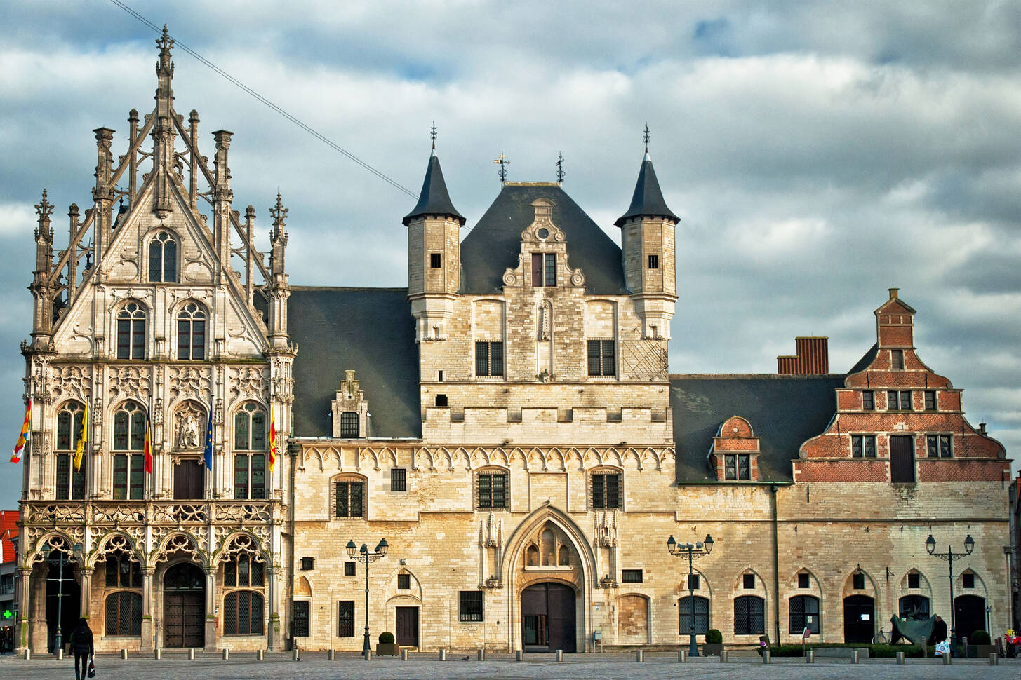 Mechelen City Hall Jigsaw Puzzle (Countries, Belgium) | Puzzle Garage