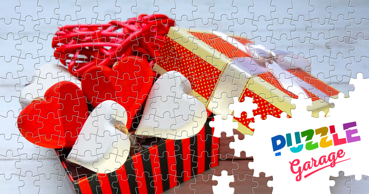 Hearts in a box Jigsaw Puzzle (Holidays, Valentine's Day) | Puzzle Garage