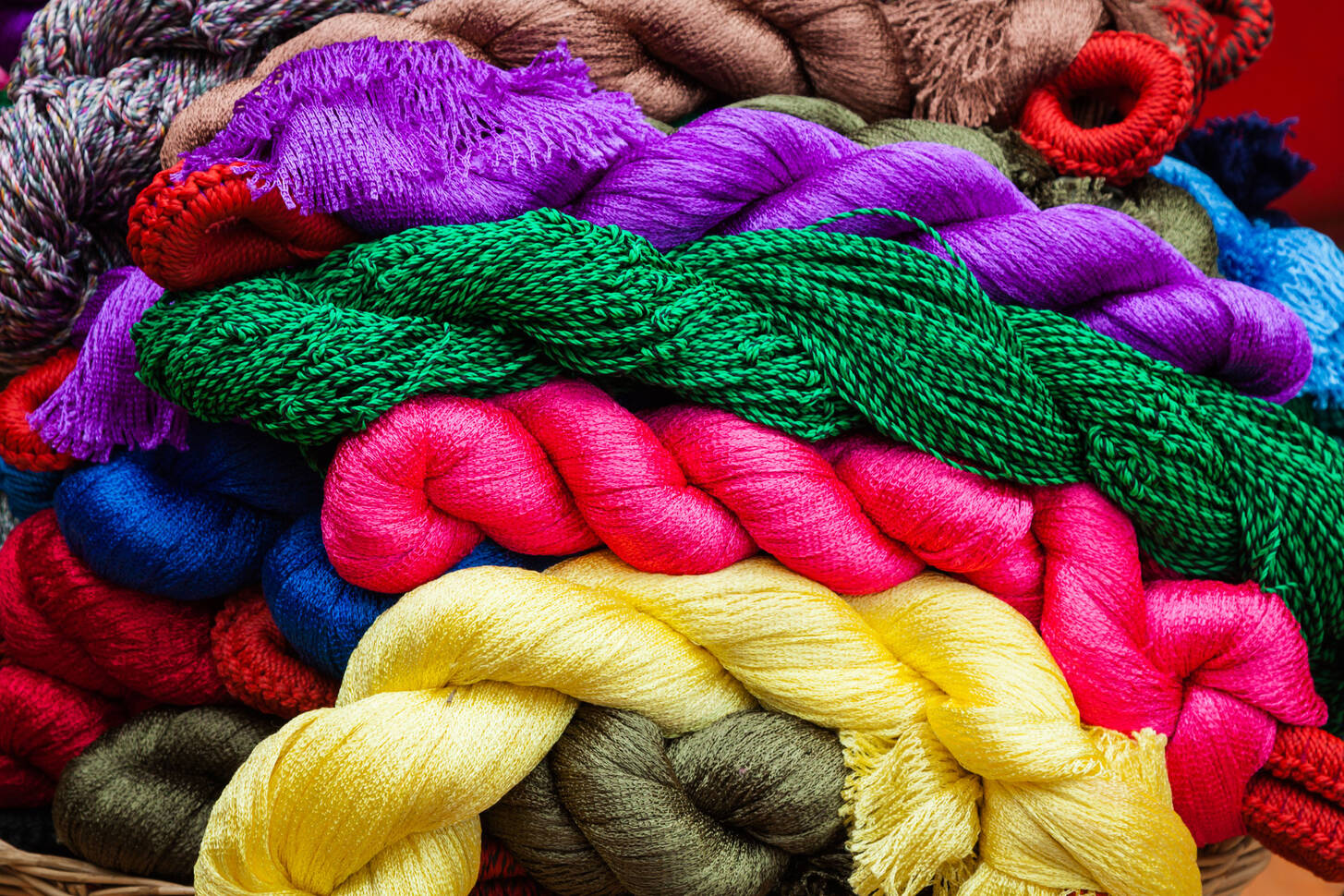 Silk threads Jigsaw Puzzle (Home, Needlework) | Puzzle Garage