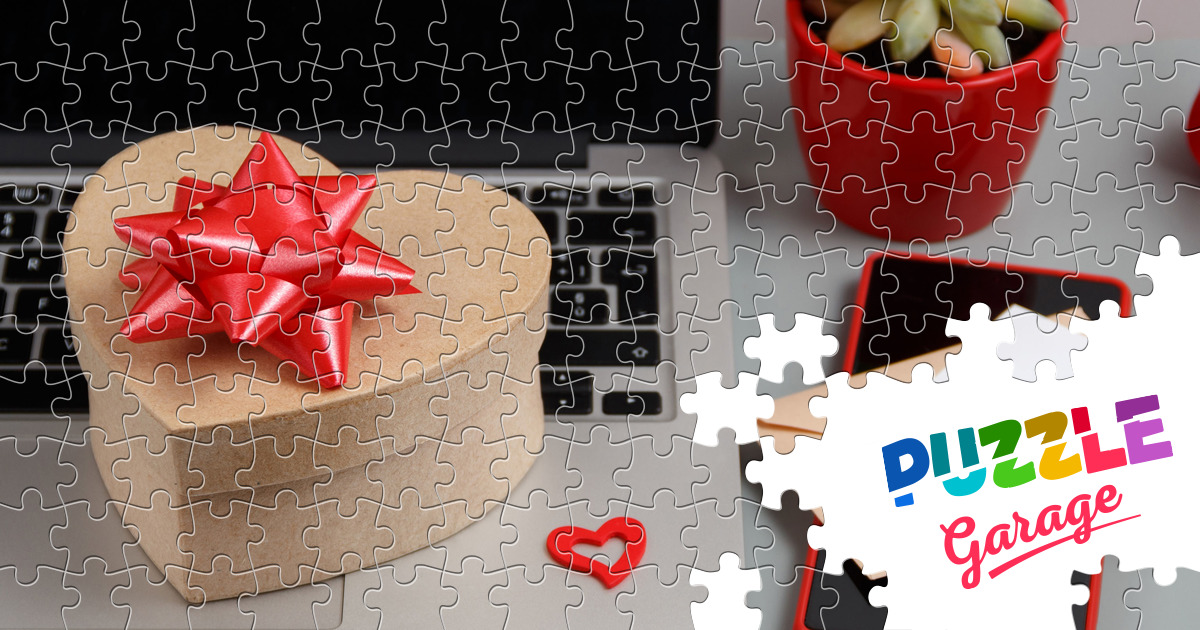 Laptop, smartphone and gift Jigsaw Puzzle (Stuff, Electronics) | Puzzle ...