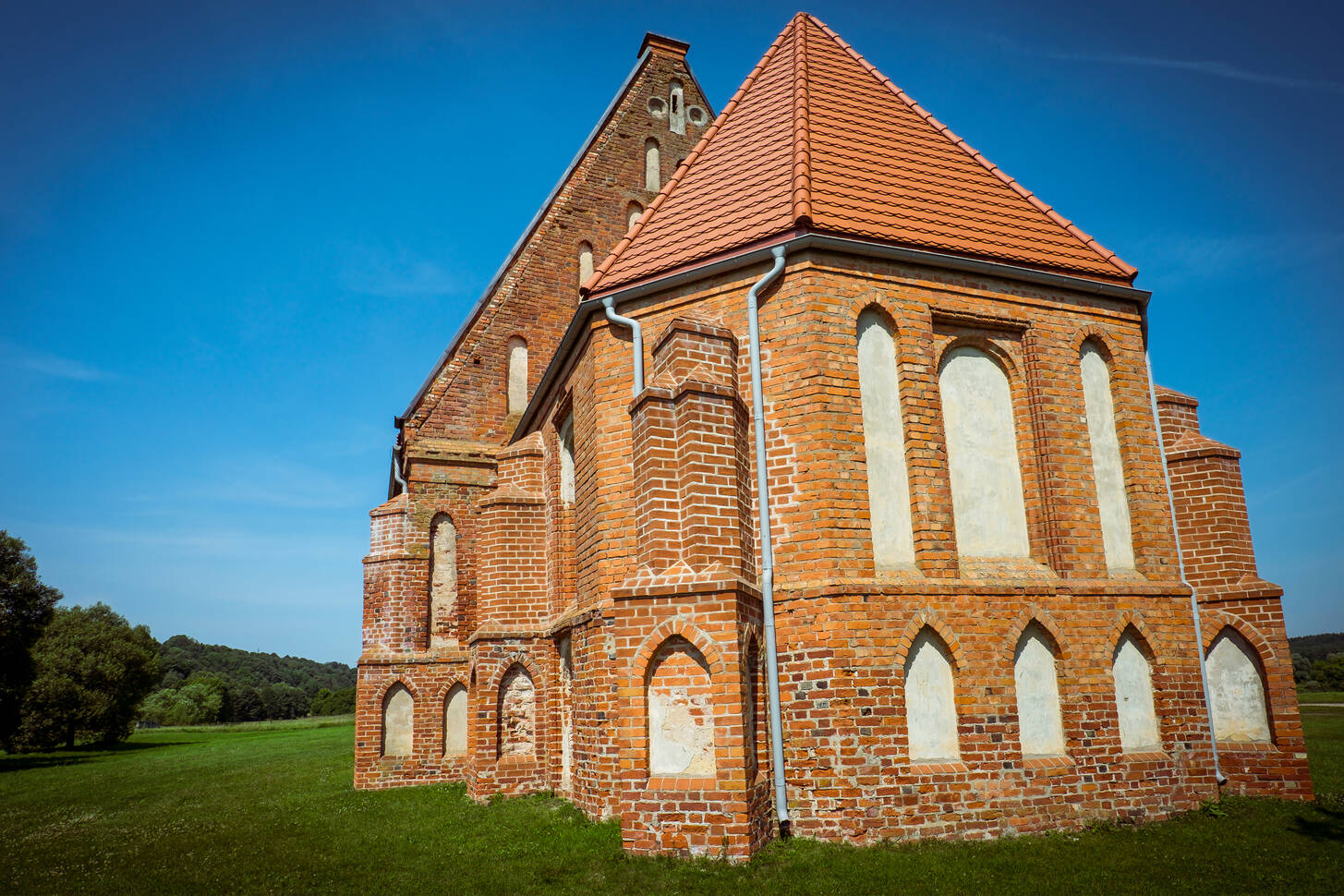 Old church, Lithuania Jigsaw Puzzle (Countries, Lithuania) | Puzzle Garage