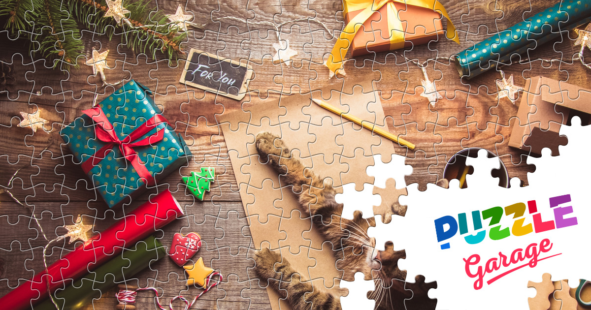 Cat in christmas gifts Jigsaw Puzzle (Animals, Pets) | Puzzle Garage