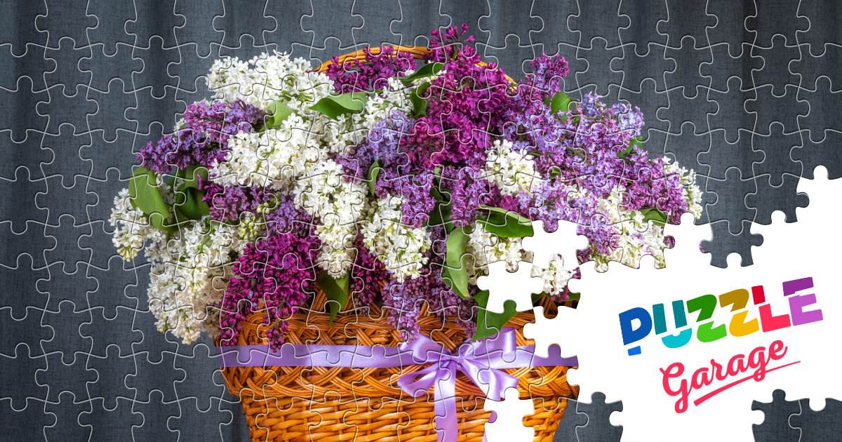 Lilacs in a basket on the table Jigsaw Puzzle (Plants, Flowers) | Puzzle Garage