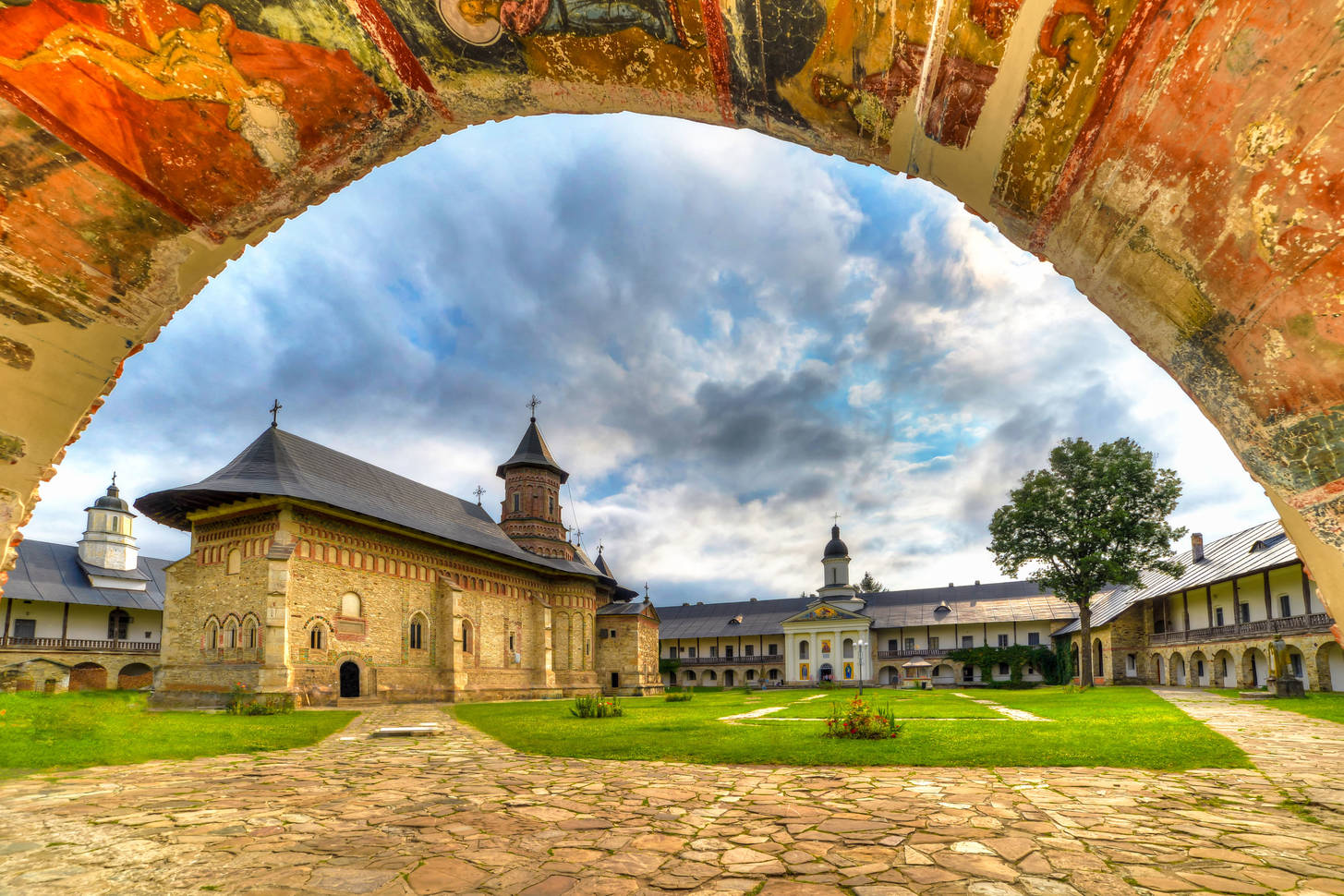 Nyametskaya Lavra Jigsaw Puzzle (Countries, Romania) | Puzzle Garage