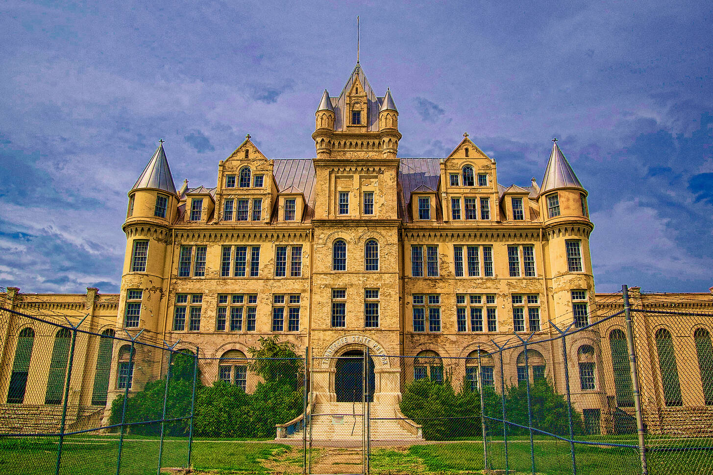 Tennessee State Penitentiary Jigsaw Puzzle (Countries, USA) | Puzzle Garage