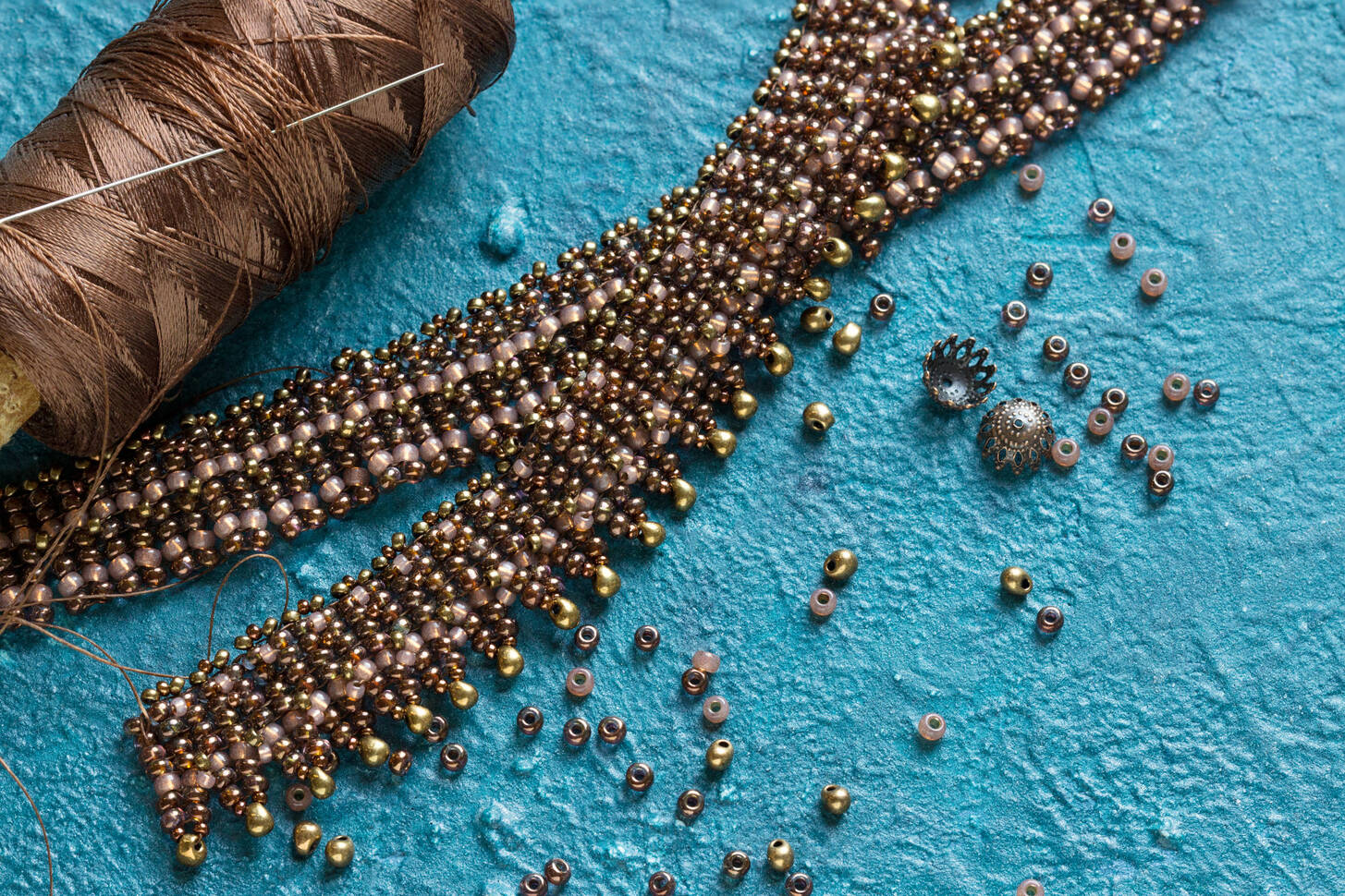 Beaded necklace Jigsaw Puzzle (Home, Needlework) | Puzzle Garage