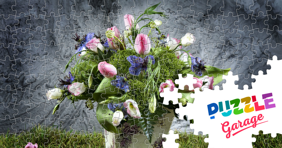 Spring flowers bouquet Jigsaw Puzzle (Plants, Flowers) | Puzzle Garage