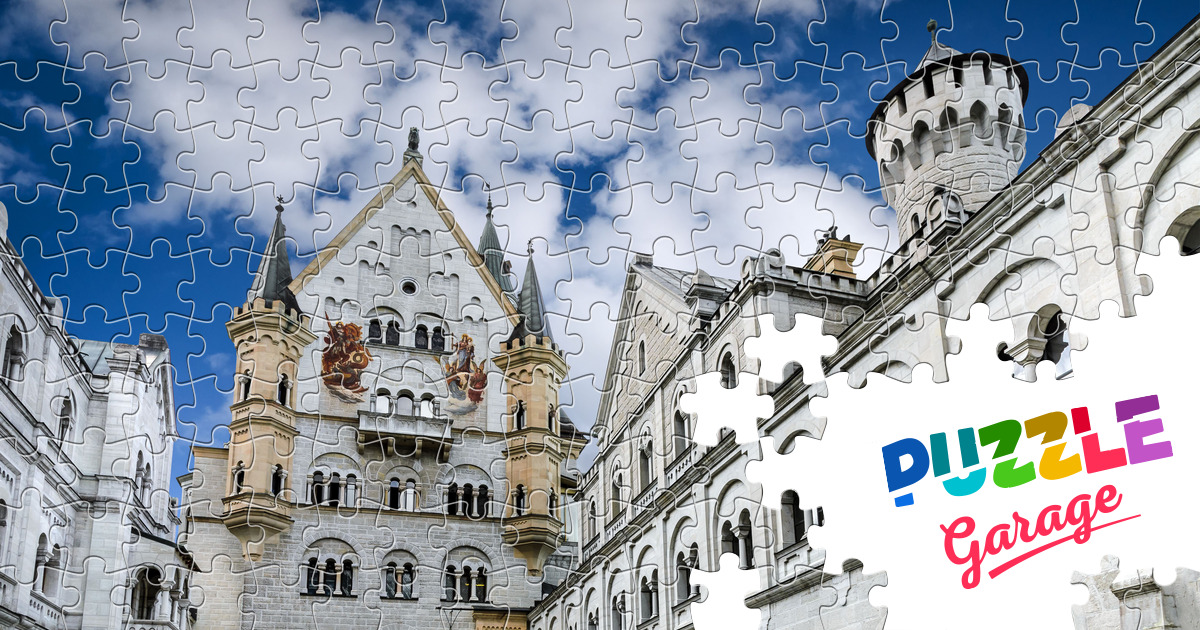 Courtyard of Neuschwanstein Castle Jigsaw Puzzle (Countries, Germany ...