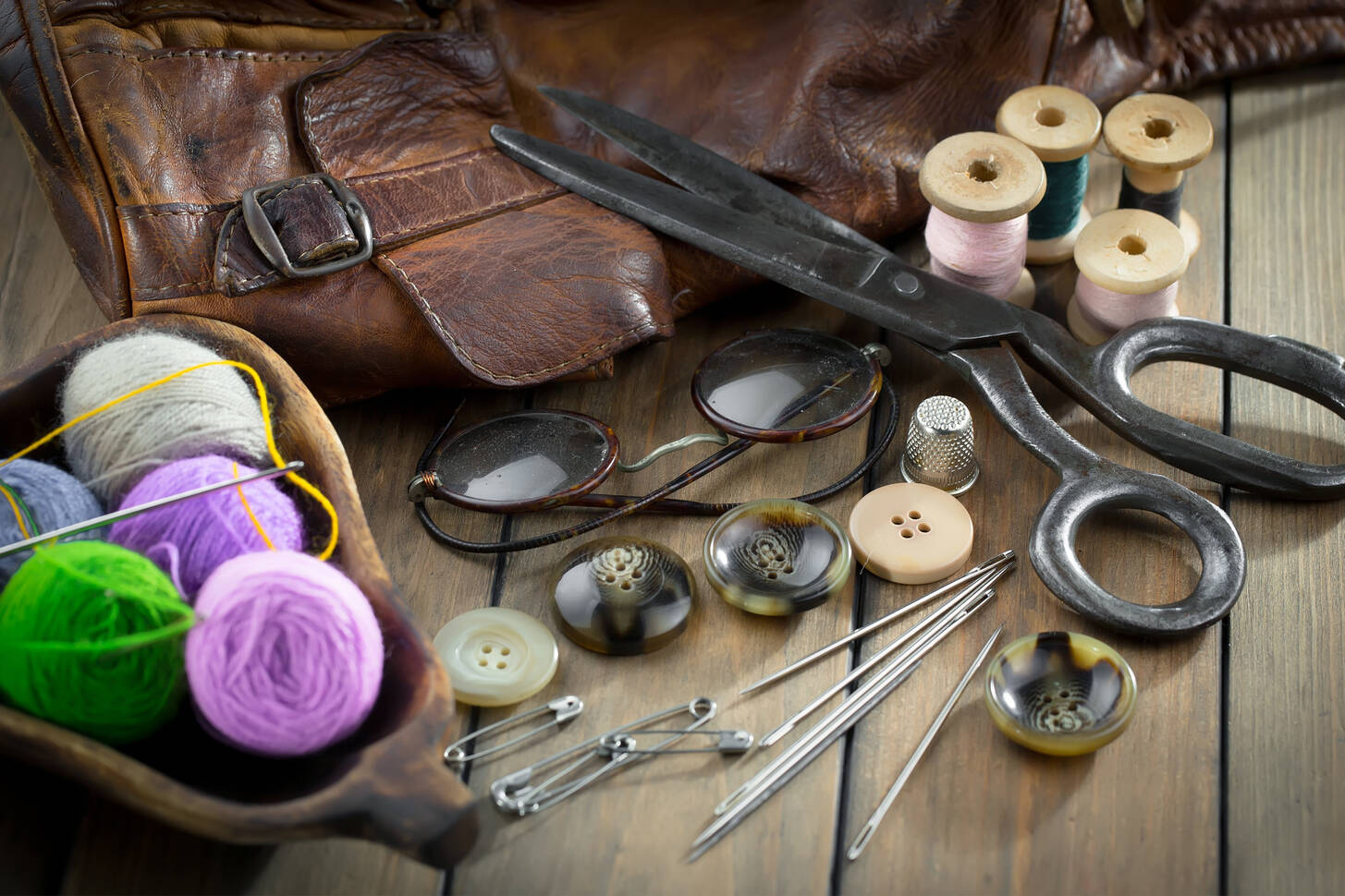 Threads, needles and scissors Jigsaw Puzzle (Home, Needlework) | Puzzle ...