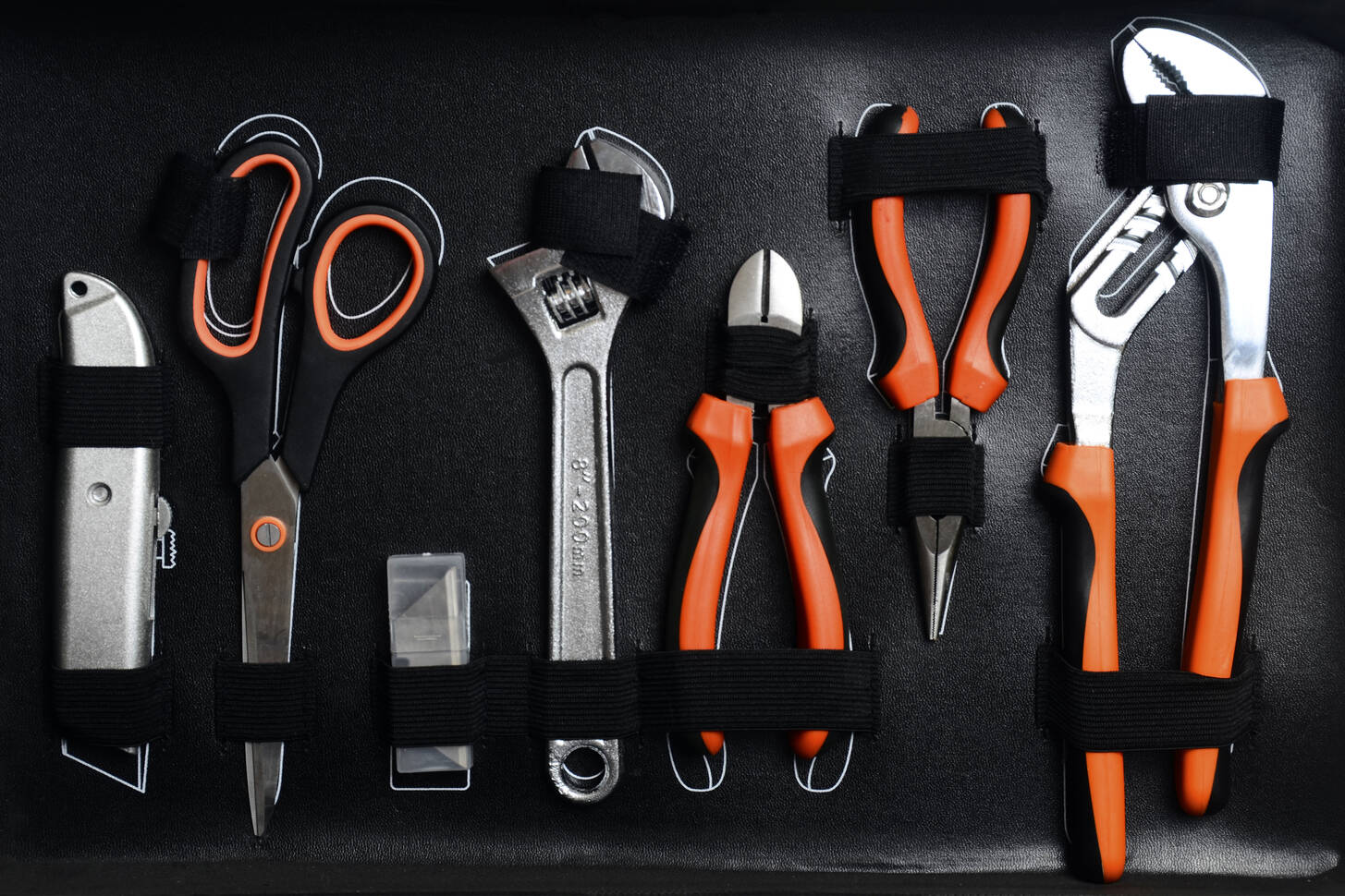 Tools in a black box Jigsaw Puzzle (Stuff, Tools) | Puzzle Garage