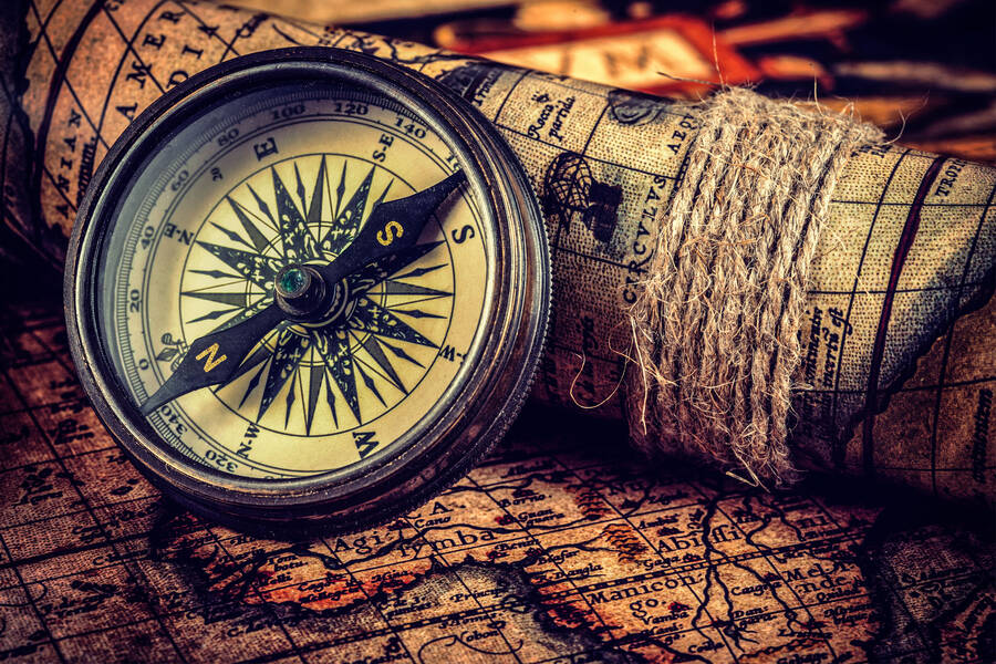 Anchor compass on the map Jigsaw Puzzle (History, Maps) | Puzzle Garage