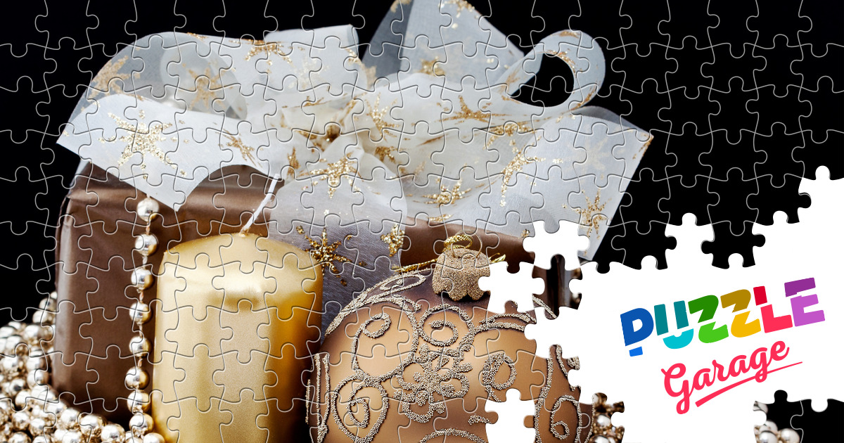 Gift, candle and beads Jigsaw Puzzle (Holidays, New Year) | Puzzle Garage