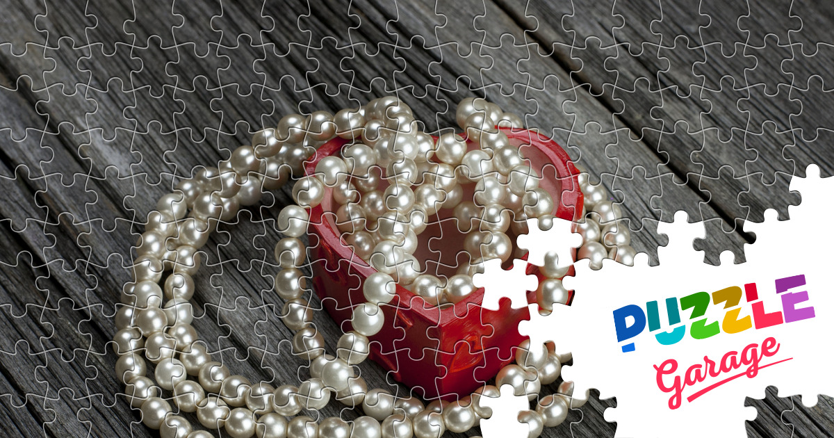 Pearl beads Jigsaw Puzzle (Stuff, Jewellery) | Puzzle Garage