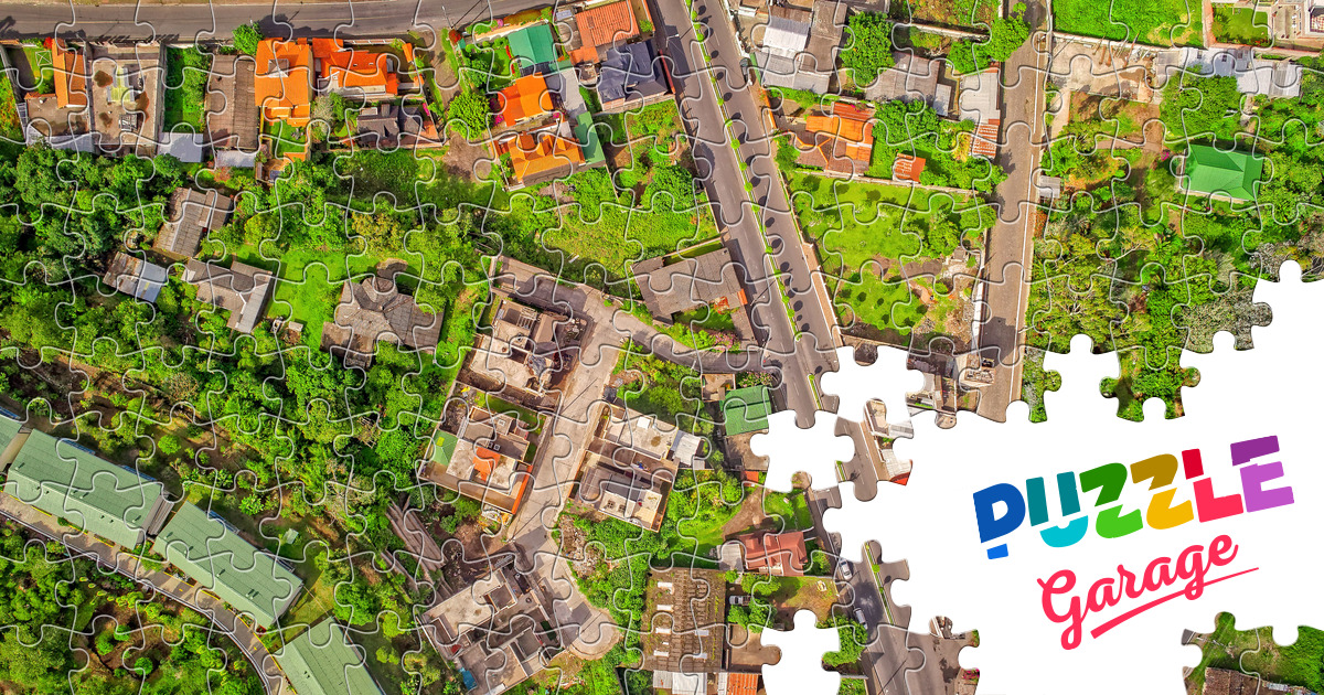 Top view of Banos Jigsaw Puzzle (Other, Aerial view) | Puzzle Garage
