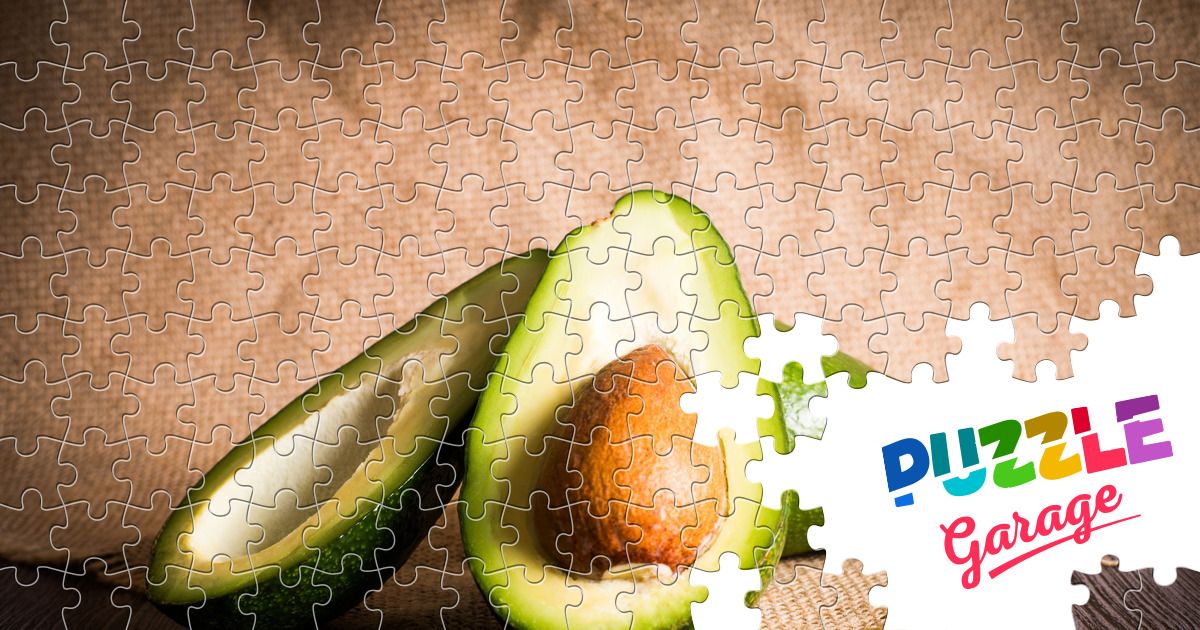 Avocado on burlap Jigsaw Puzzle (Plants, Fruits) | Puzzle Garage