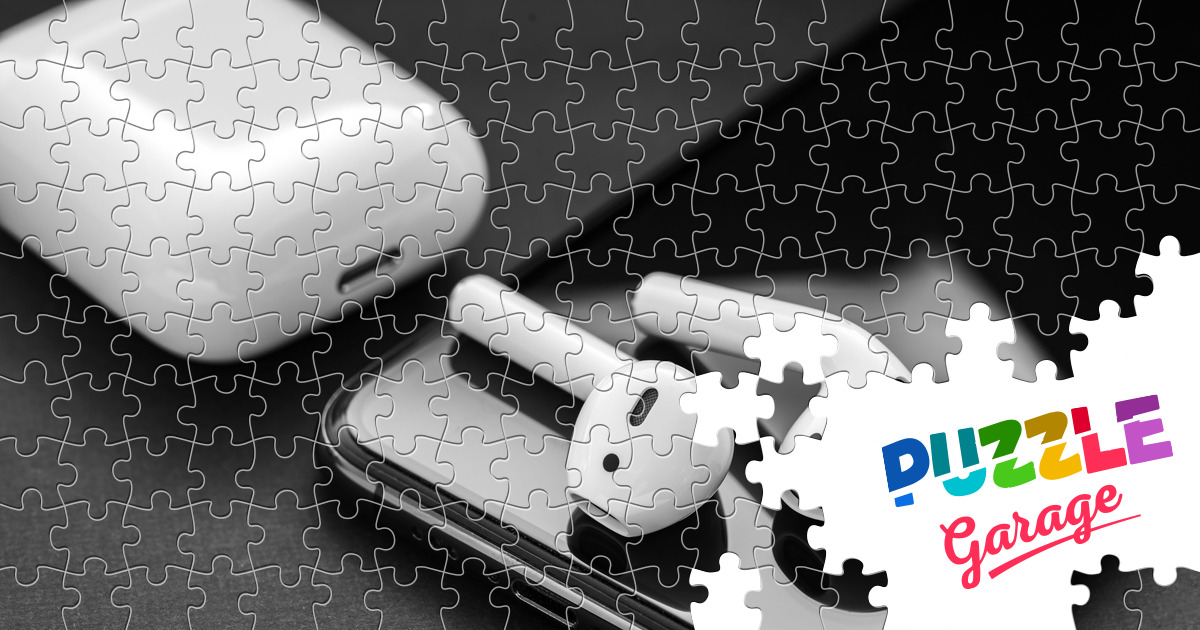 Wireless headphones and smartphone Jigsaw Puzzle (Stuff, Electronics ...