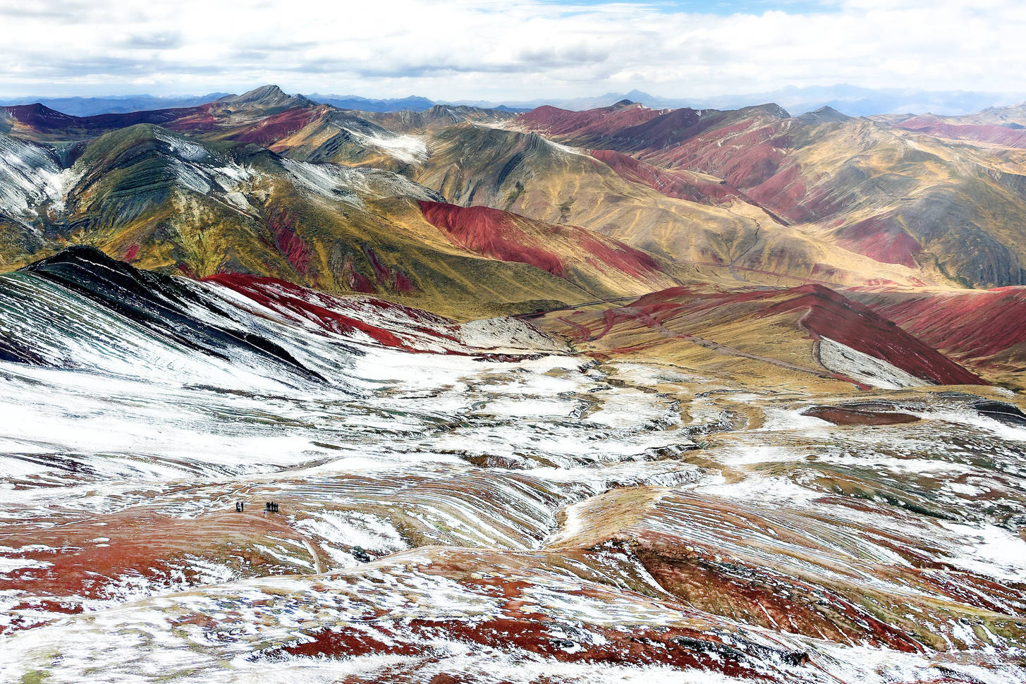Rainbow mountains of Peru Jigsaw Puzzle (Countries, Peru) | Puzzle Garage