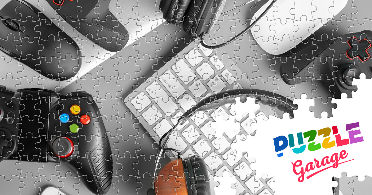 Gamepads, headphones and keyboard Jigsaw Puzzle (Stuff, Electronics ...