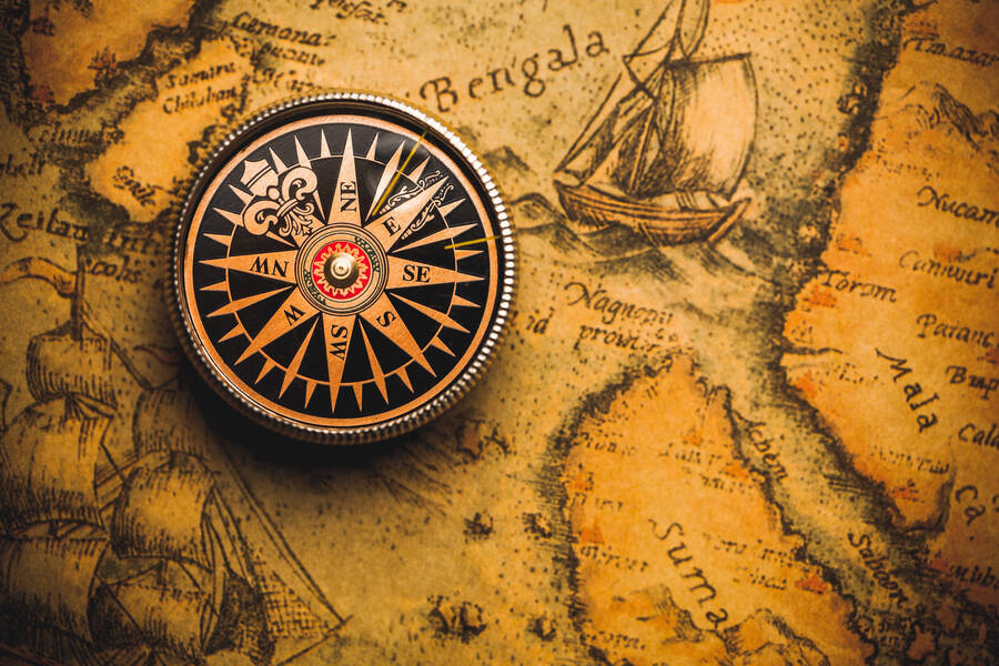 Compass on a vintage map Jigsaw Puzzle (History, Maps) | Puzzle Garage