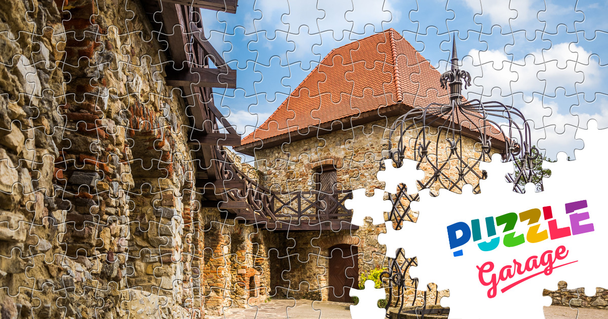 Двор Нитранского замка пазлы онлайн (Архитектура, Замки) | Puzzle Garage