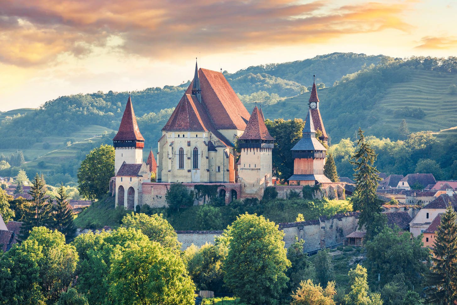 Biertan Church Jigsaw Puzzle (Countries, Romania) | Puzzle Garage