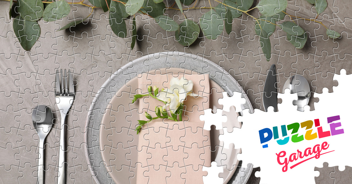 Festive table setting Jigsaw Puzzle (Holidays, Wedding) | Puzzle Garage